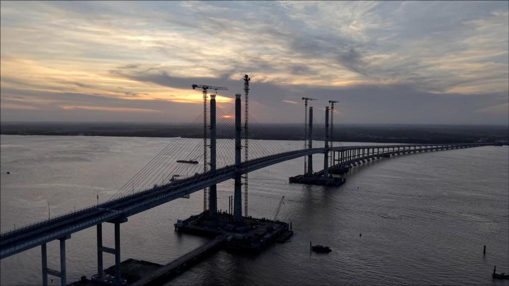 GLOBALink | A bridge connecting lives -- Chinese-built bridge opens in ...